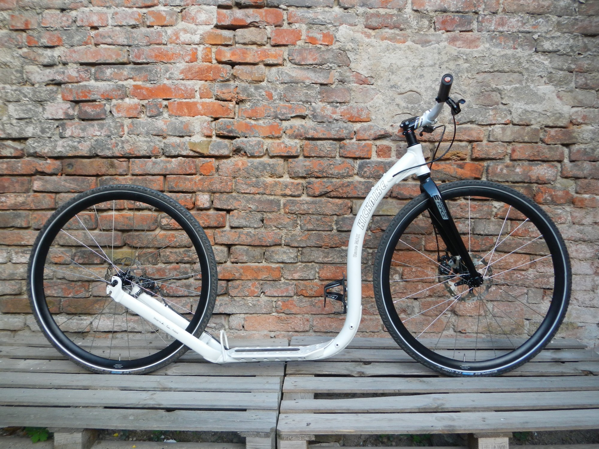 Premium bikes on Kickbike frames Kickpoint